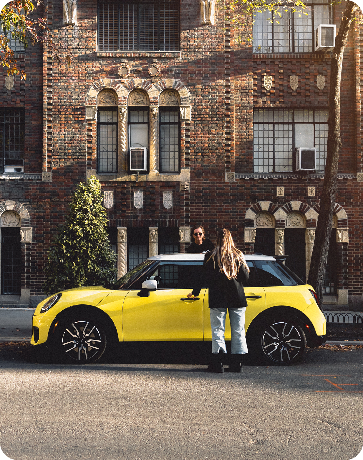 Recent College Grad Car Deals & Discounts | MINI USA