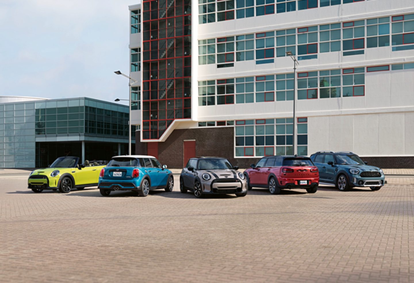 MINI Brochures – Latest Models &Custom Catalogs | MINI USA