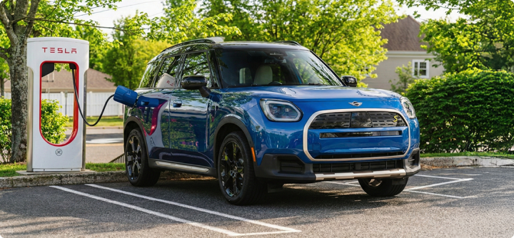 MINI Electric | Models, Range, Charging, Savings & Benefits