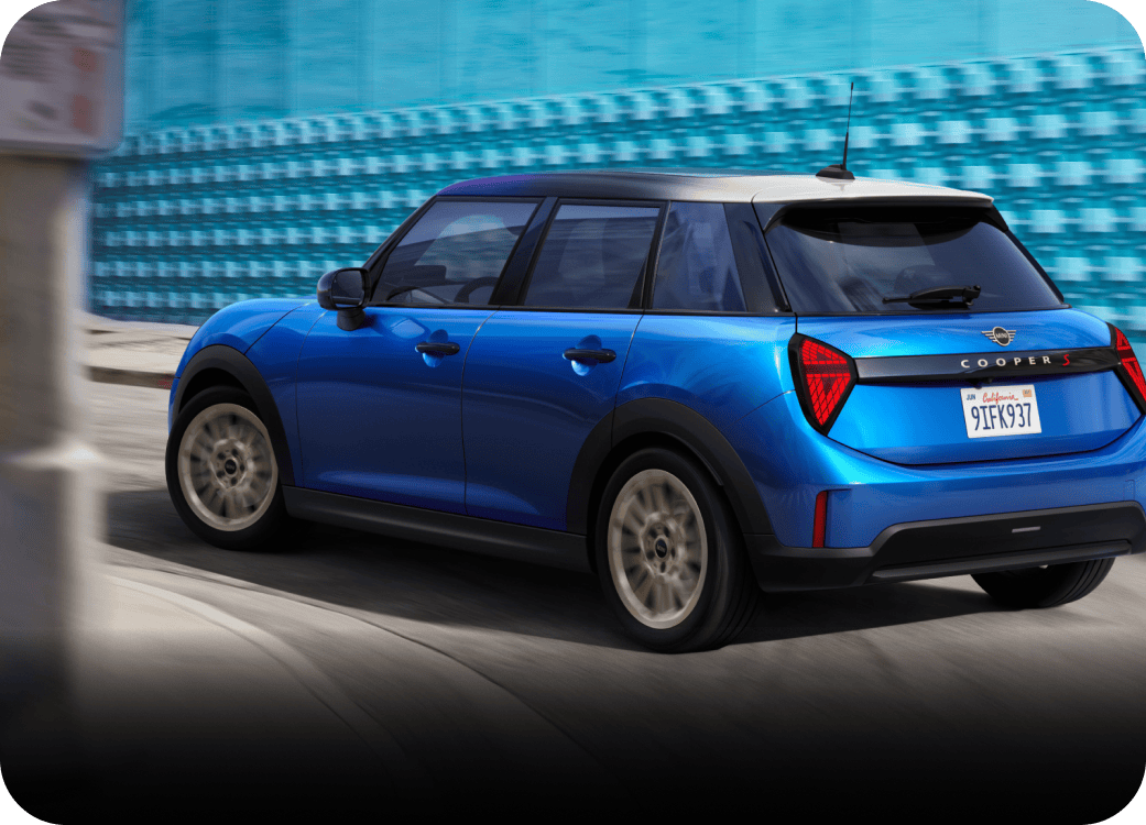Compare All Specs & Features | 2025 MINI Cooper 4 Door